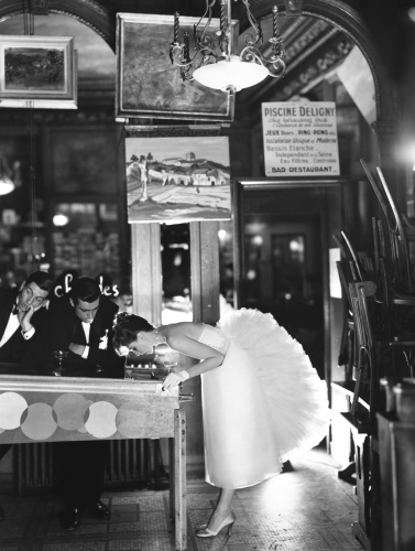 richard avedon suzy parker with robin tattersall and gardner mckay ...