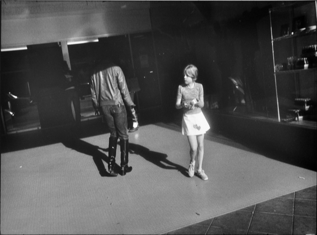 8_beverly-hills-california-e_Garry_Winogrand_Women_Are_Beautiful_49 ...